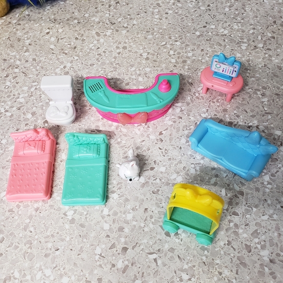 Disney | Toys | Disney Junior Minnie Mouse Bowtel Hotel Dollhouse ...